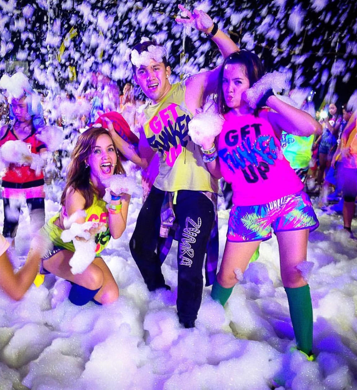 Forever Young - Fantasy Foam Party